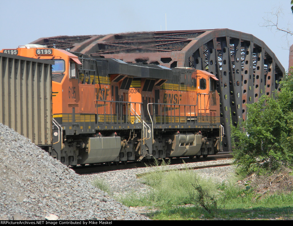 BNSF 6034